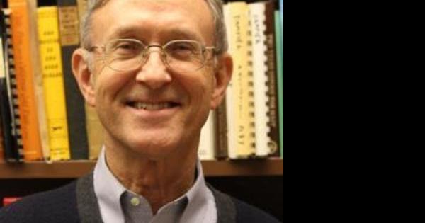 Steussy publishes book on Robinson Crusoe Islands | Department of ...